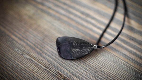 Top 10 Crystals For Men to Help Promote Masculine Energy - All Divinity